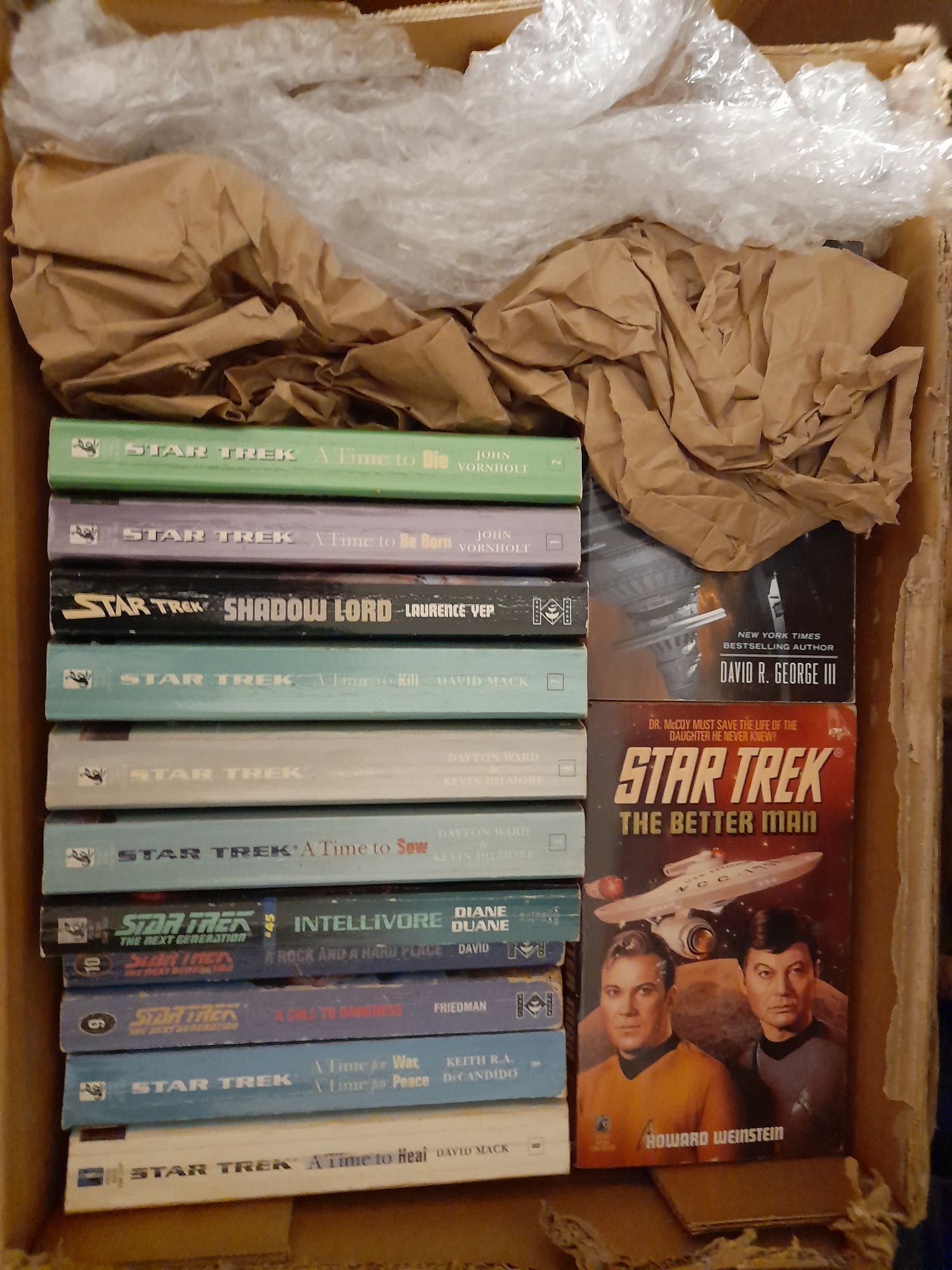 Anatomy of a Book Haul: Star Trek Edition – At Boundary's Edge