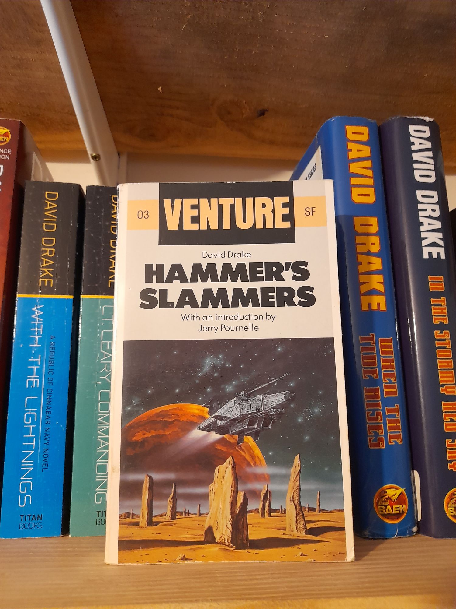 BOOK REVIEW: Hammer’s Slammers, by David Drake – At Boundary's Edge