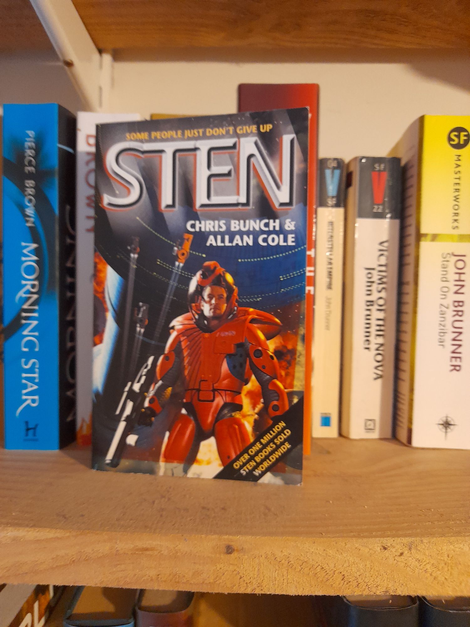 BOOK REVIEW: Sten, by Chris Bunch & Allan Cole – At Boundary's Edge